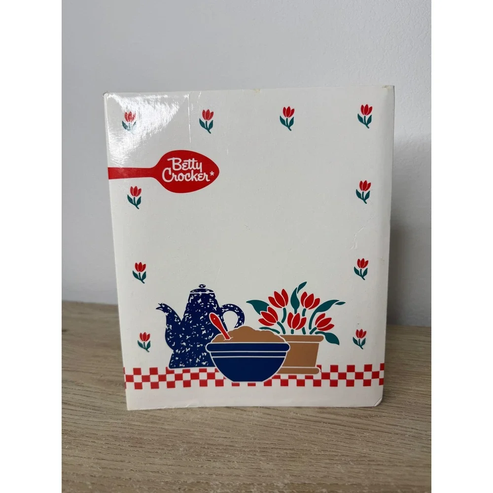 Betty Crocker | Kitchen | Vintage Betty Crocker Recipe Binder 3 Ring ...